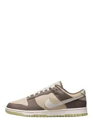 Nike Nike Dunk Low "Velcro Tongue Milk Tea" Sneakers Brown