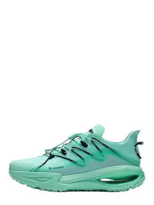LI-NING Yijie Waterproof Lace-up Sneakers - Green