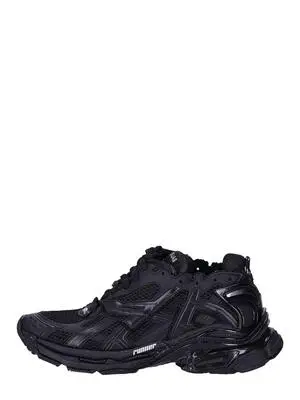Balenciaga Runner Sneakers In Matte Mesh And Nylon - Black
