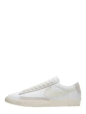 Nike Blazer Low Leather Sneakers - White