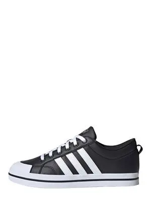 Adidas Bravada Low Top Sneakers - Black