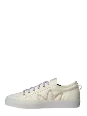 Adidas Nizza Low Top Sneakers - Cream