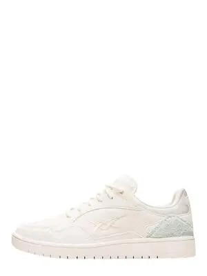 Asics Skycourt Low Top Sneakers - White