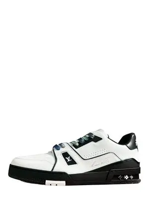 LOUIS VUITTON Trainers - White/black/multi-color