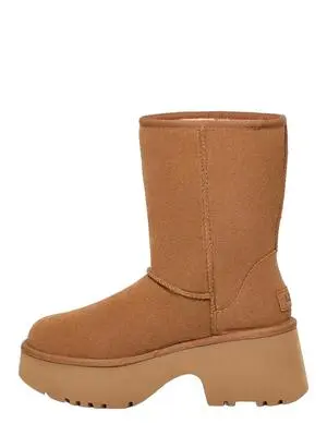 UGG Classic Short New Heights Boots - Chestnut