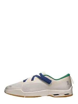 On Cloudnova Moon Sneakers - Dew/spruce