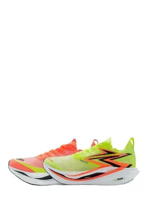 361 DEGREES Flying Flame 4.5 Reverse Sneakers - Yellow/orange