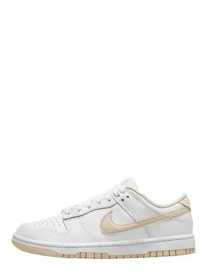 Nike Dunk Low Lace Up Sneakers - White/pearl White