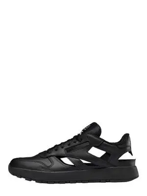 REEBOK Maison Margiela X Classic Leather Tabi Sneakers - Black