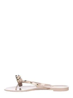 Valentino Garavani Rockstud Thong Sandals - Beige