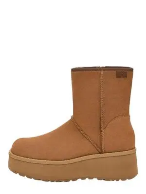 UGG Boots - Chestnut