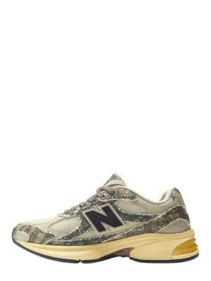 NEW BALANCE New Balance 2010 X Joe Freshgoods "Bag Lady" Sneakers Multi-color