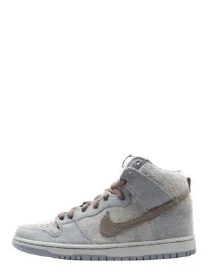 Nike Dunk High Premium "tauntaun" Sneakers - Grey