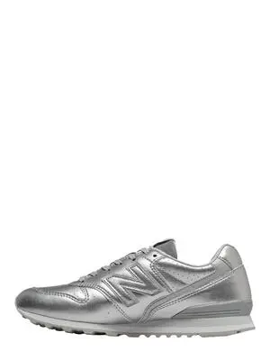 NEW BALANCE 996 Series Sneakers - Silver