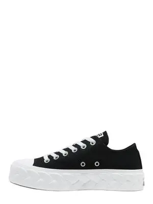 CONVERSE Converse Chuck Taylor All Star Low Top Sneakers