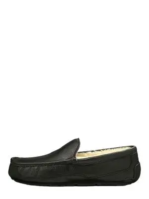 UGG Ascot Loafer Slipper - Black