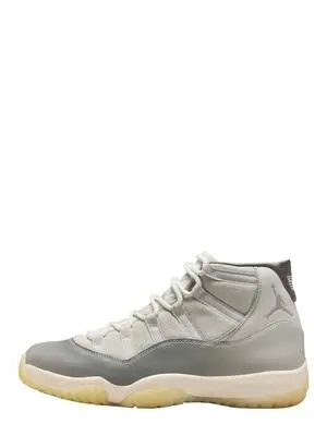 JORDAN Air Jordan 11 'Tokyo' Sneakers Light Bone/phantom/grey