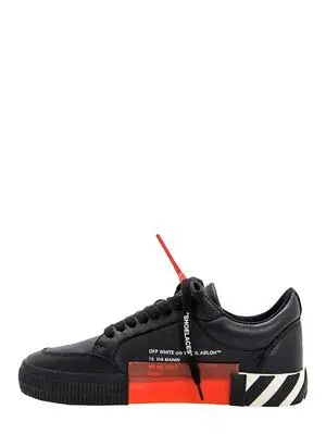 Off-White Vulcanized Low Top Sneakers - Black