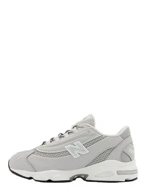 NEW BALANCE 1000 Sneakers - Raincloud/grey