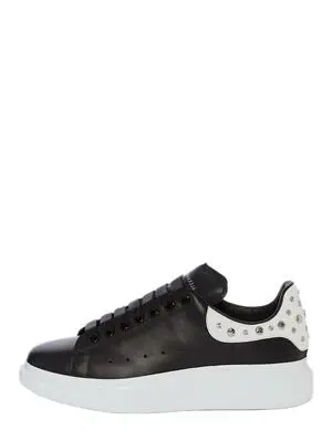 Alexander McQueen Oversized Studded Leather Sneakers - Black/white
