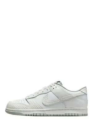 Nike Nike Dunk Low "Just Do It" Faux-Reptile Textured Sneakers Off White/white