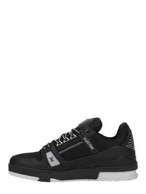 LOUIS VUITTON Trainer Sneakers - Black