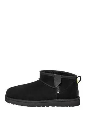 UGG Classic Ultra Mini Zip Boots - Black