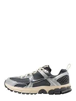 Nike Zoom Vomero 5 - Iron Grey/metallic Silver/coconut Milk