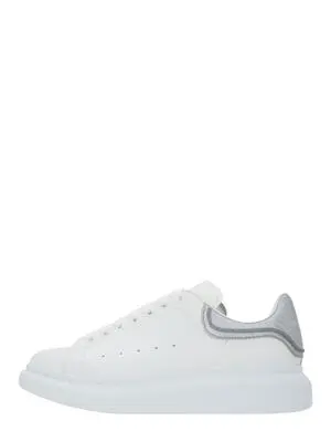 Alexander McQueen Alexander McQueen Oversized Low-Top Sneakers White/silver
