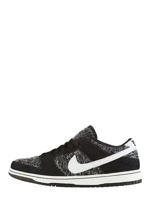 Nike Dunk Low Sneakers - Black