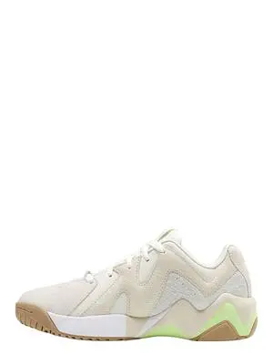 REEBOK Hurrikaze 2 Low Sneakers - Cream
