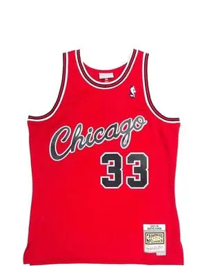 Mitchell & Ness Chicago Bulls Scottie Pippen 33 Retro Jersey - Red
