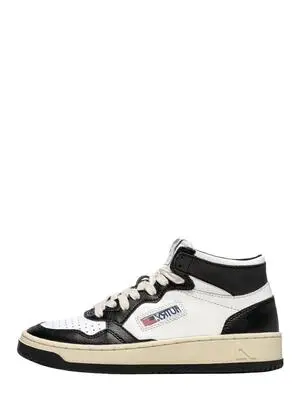 AUTRY AUTRY Medalist Mid Sneakers White/black