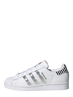 Adidas Adidas Superstar Sneaker With Iridescent Detailing White/silver/black