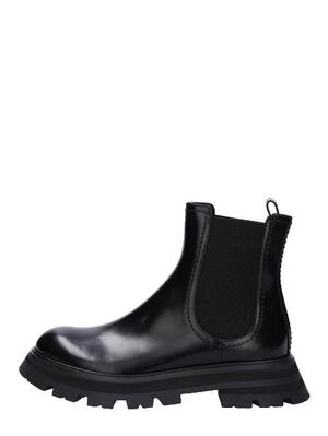 Alexander McQueen Wander Chelsea Boot - Black