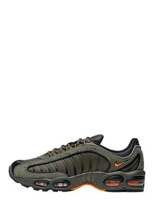 Nike Nike Air Max Tailwind 4 "Flight Jacket" Sneakers Olive Green/red/yellow
