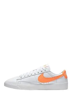 Nike Blazer Low Le Sneakers - White