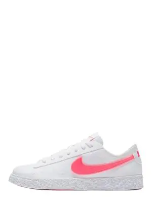 Nike Blazer Low Sneakers - White/pink/pink