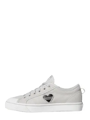 Adidas Adidas Nizza Trefoil Heart Detail Sneakers Grey