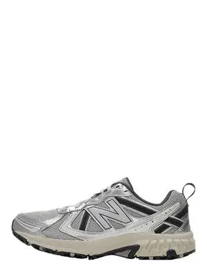 NEW BALANCE Low Top Sneakers - Silver/black