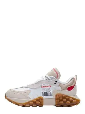 White/grey/red