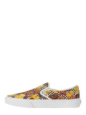 VANS Slip-on Casual Shoes With Graphic Pattern - Multi-color