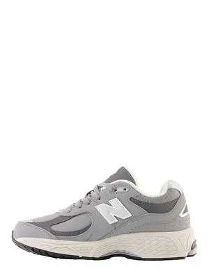 NEW BALANCE 2002r Sneakers - Gray