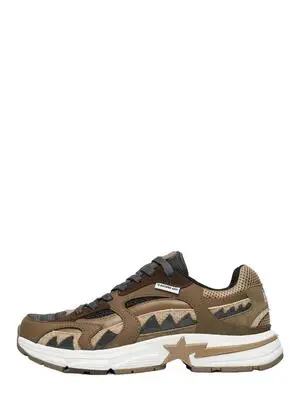 A BATHING APE Shark Sta Sneakers - Beige/multi-color