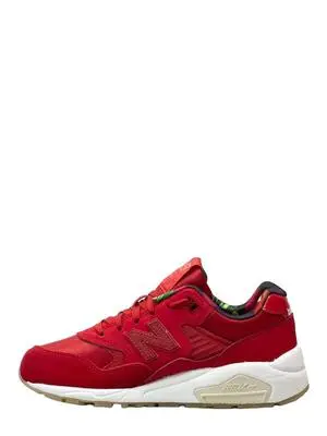 NEW BALANCE New Balance 580 Retro Low Top Sneakers Red