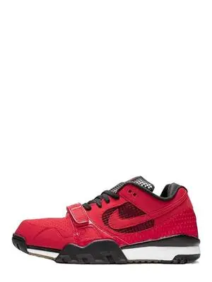 Nike X Supreme Air Trainer Sb Sneakers - Red/black