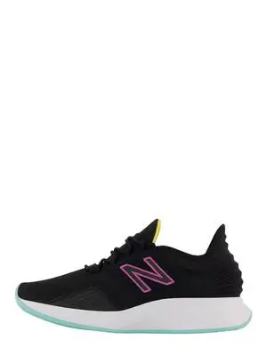 NEW BALANCE Fresh Foam Roav Sneakers - Black