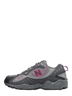 NEW BALANCE New Balance 703 Series Athletic Footwear Grey/pink