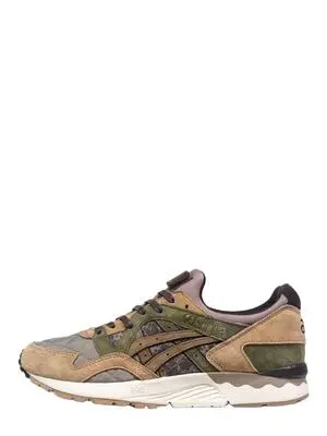 Asics Kicks Lab X Sbtg X Gel Lyte V 'phys Ed' Sneakers - Brown
