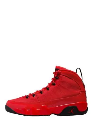 JORDAN Retro High Top Sneakers - Chile Red/black